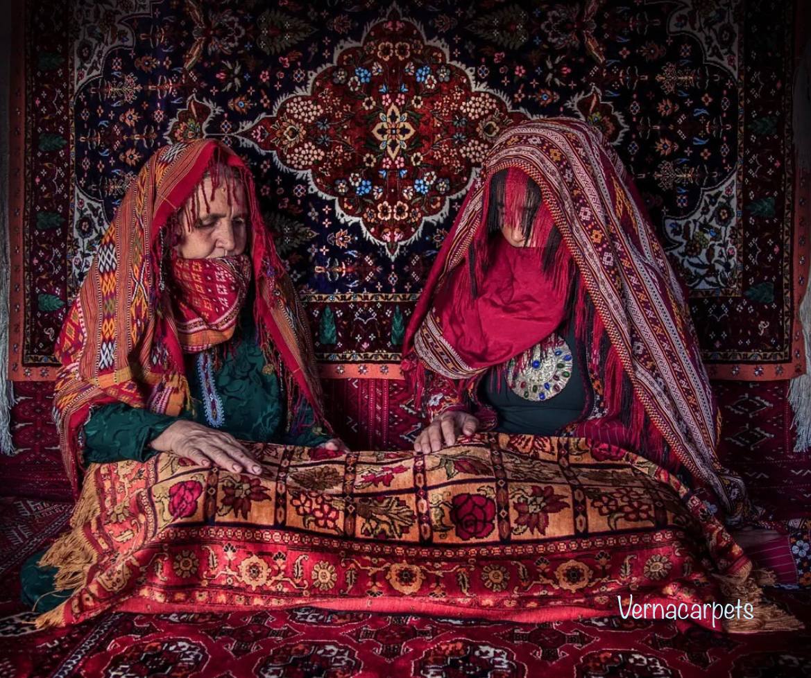Persian Turkmen Woolen Rugs for Sale | Turkmen Handmade Rug